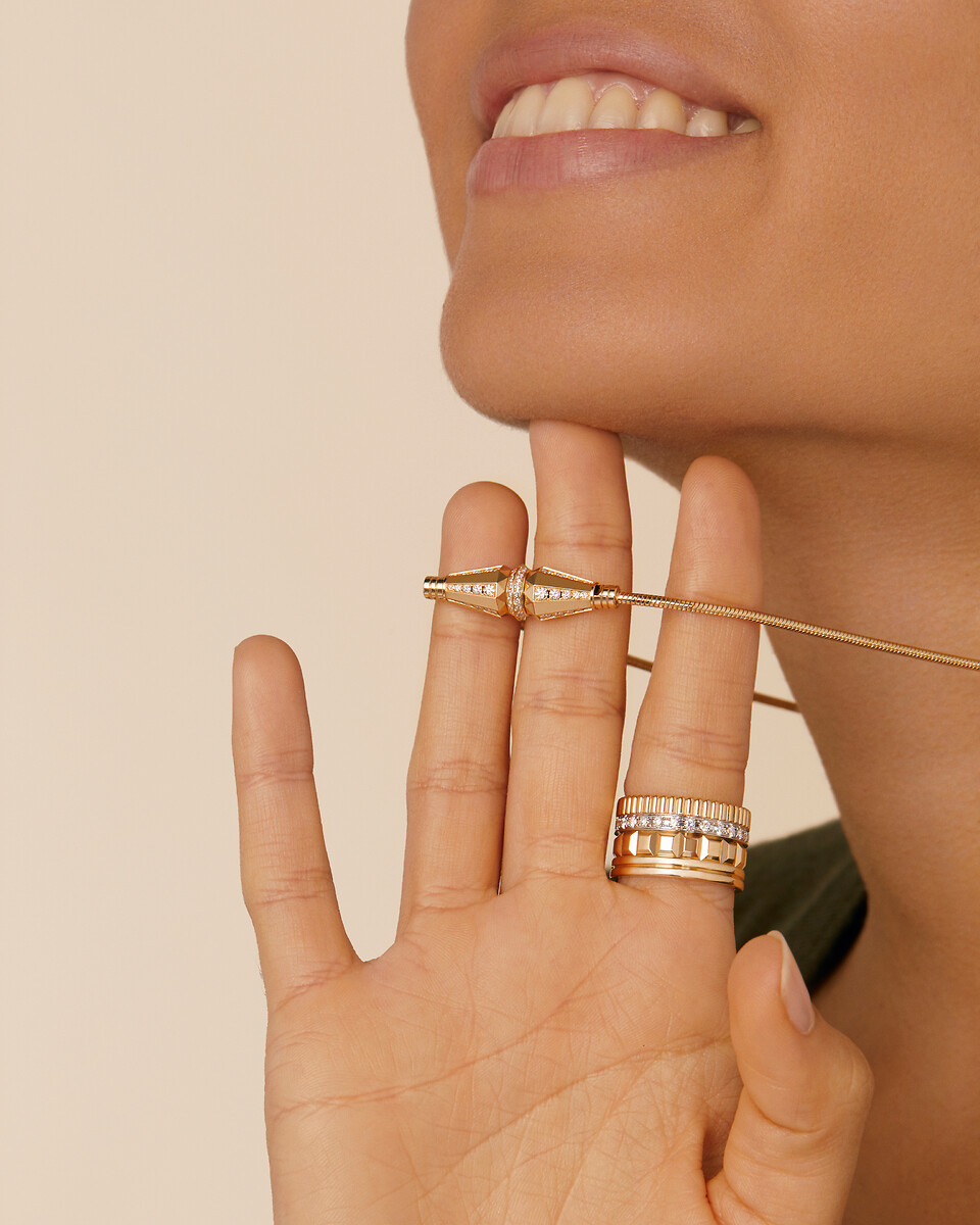 Quatre Radiant系列 | 黄金钻石戒指